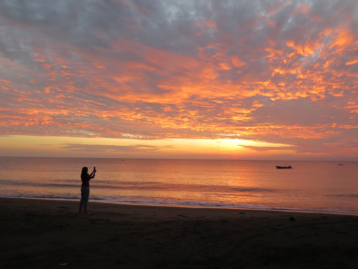 Wisata Sulawesi Boltim - Pantai Patokan dan Tanjung Silar - Indonesia A-Z